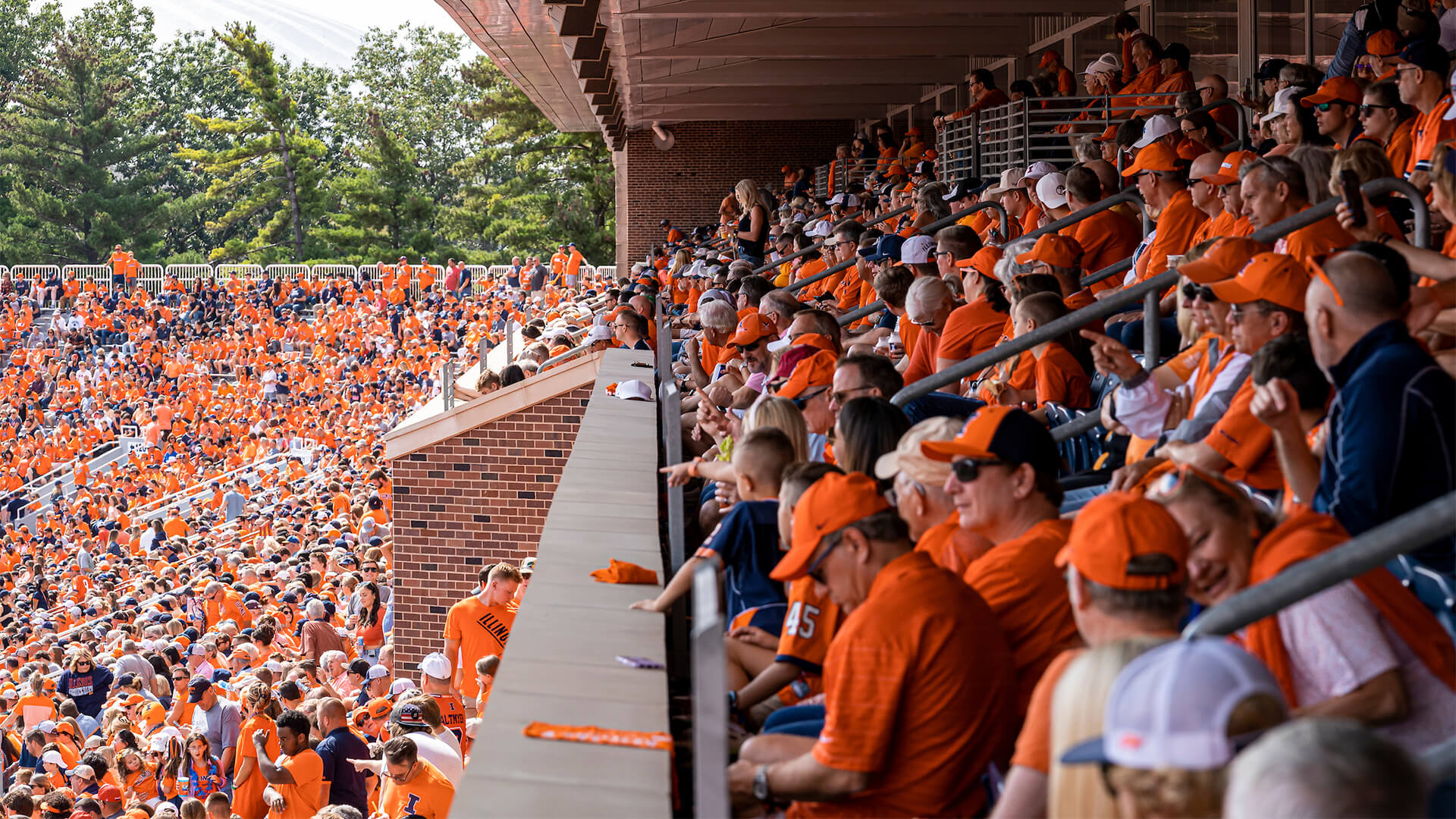 Premium Seating at Memorial Stadium - I FUND - Illinois Athletics ...